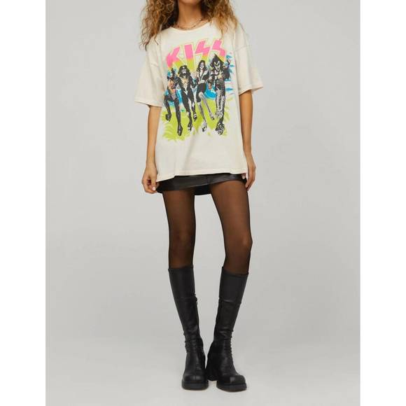 Chaser | Tops | New Chaser Kiss Shirt In White | Poshmark